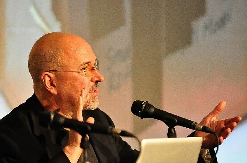 September 15, 2010 Conversations on Art: Robert Gober and Donna De ...