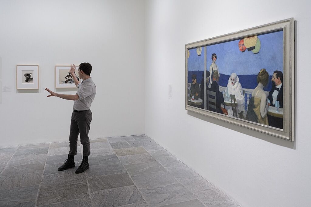 YI Explores Hopper Drawing | Whitney Museum of American Art