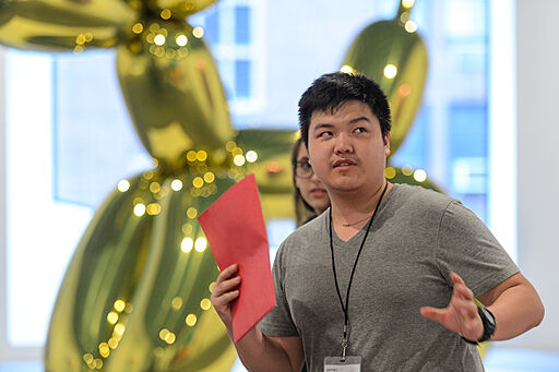 Second Saturdays Jeff Koons: A Retrospective | Whitney Museum of ...